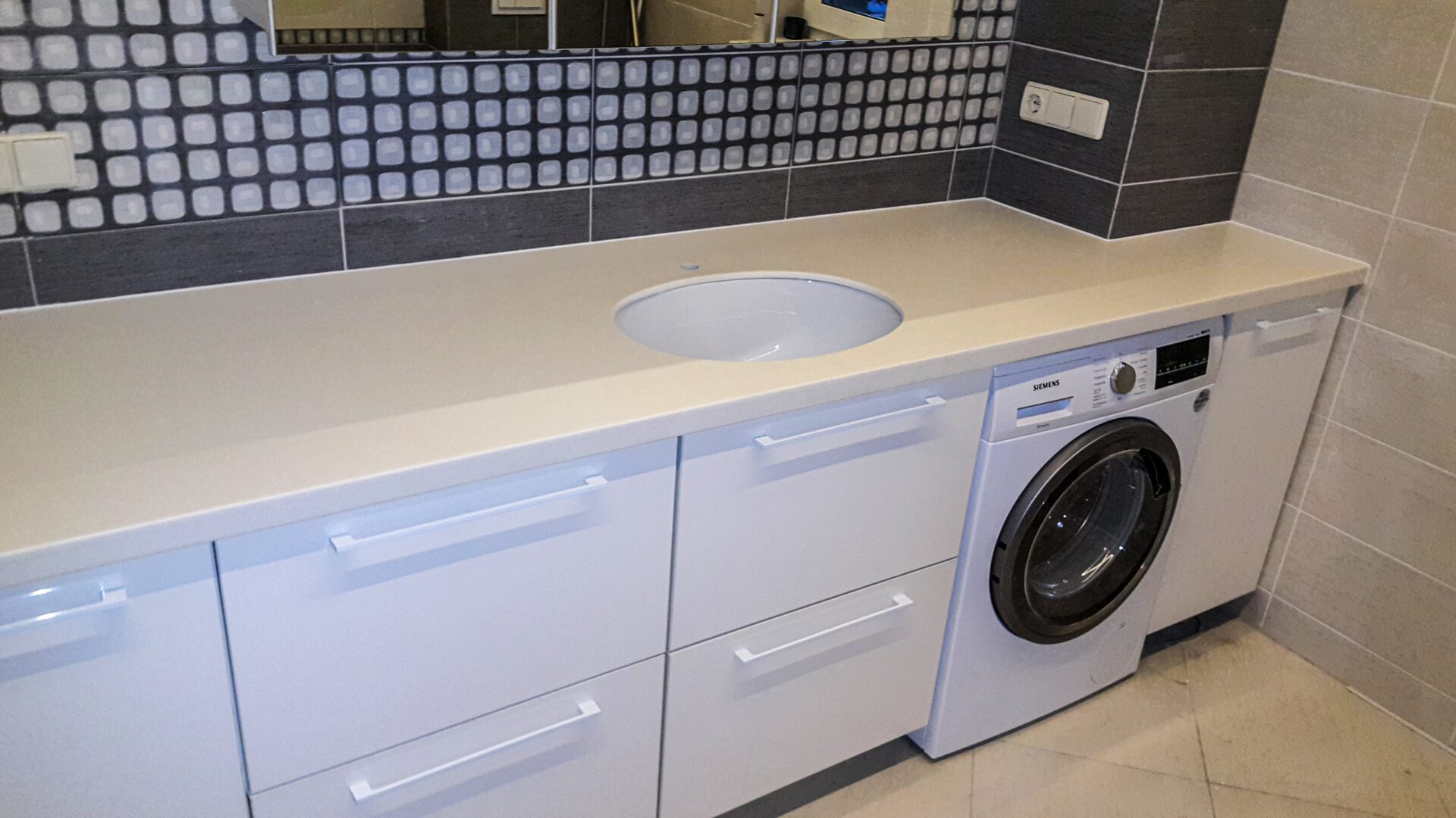 Vonios baldai - Tojo baldai